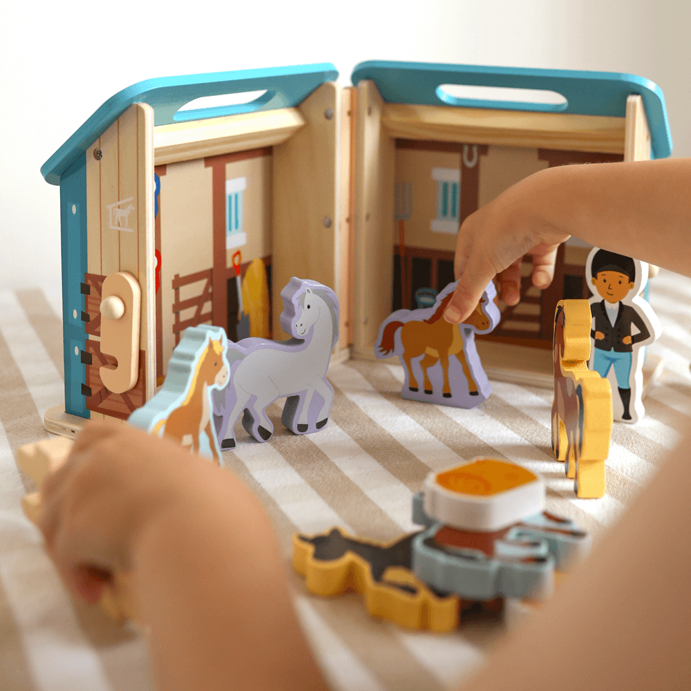 Happy Horse Stables | Wooden Stable Toy – Jaques of London